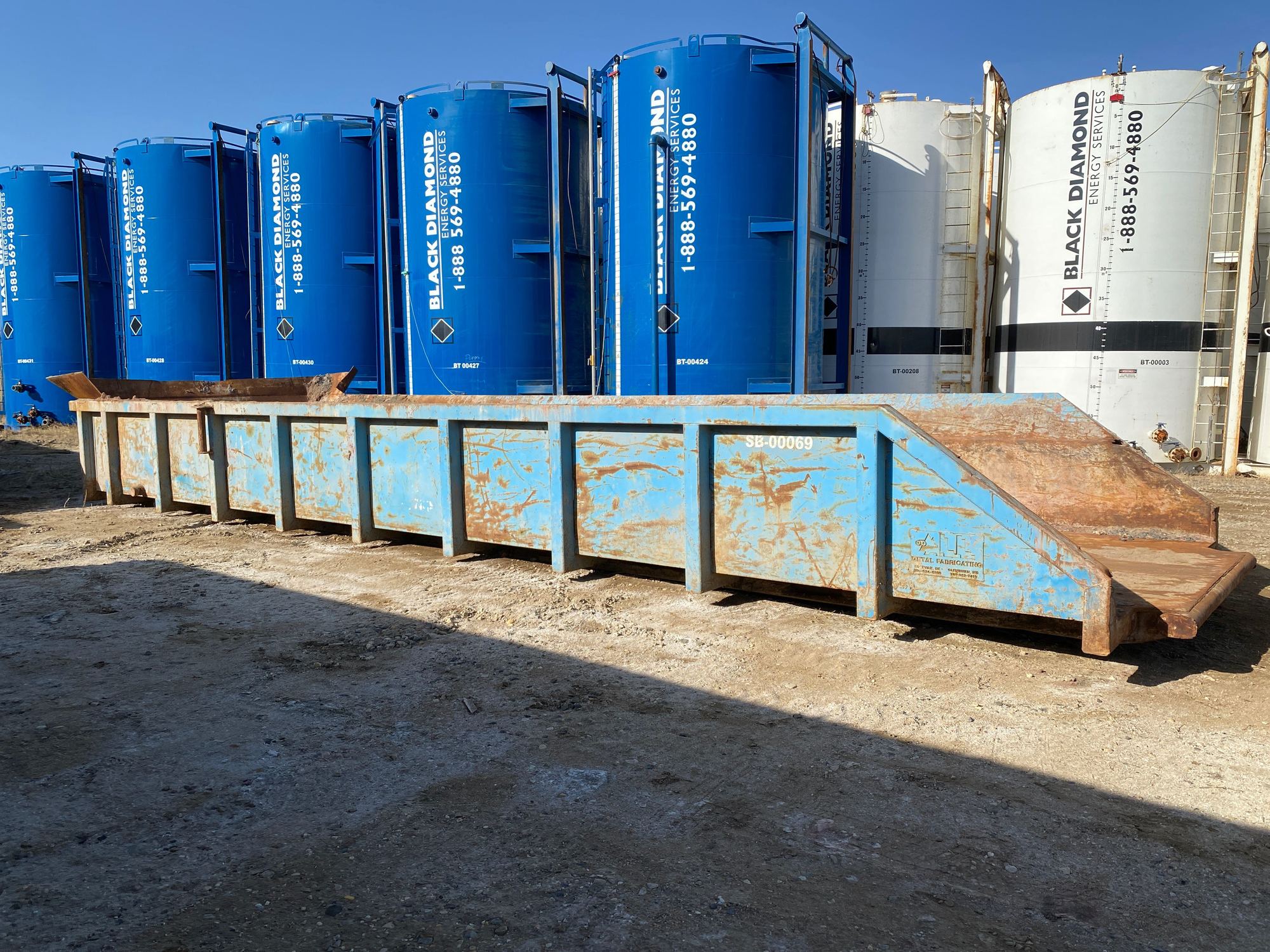 ARMOUREE - Low Sided Shale Bin