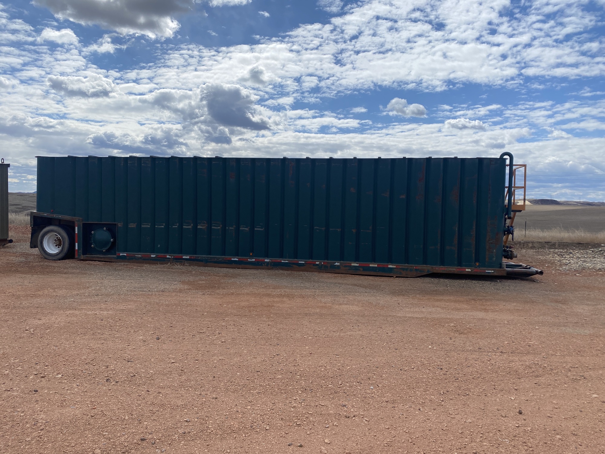 ARMOUREE - 500 BBL Frac Trailer