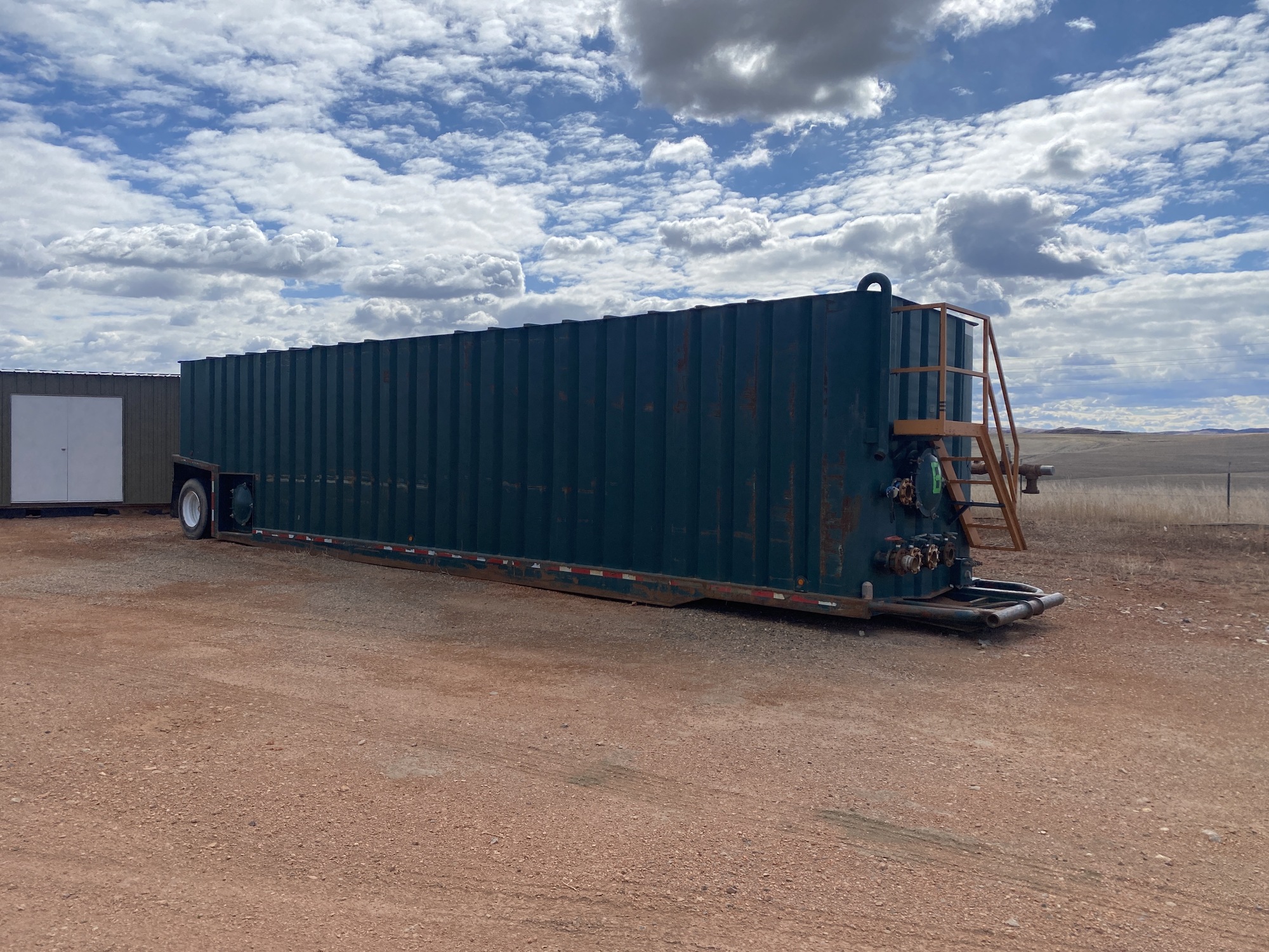 ARMOUREE - 500 BBL Frac Trailer