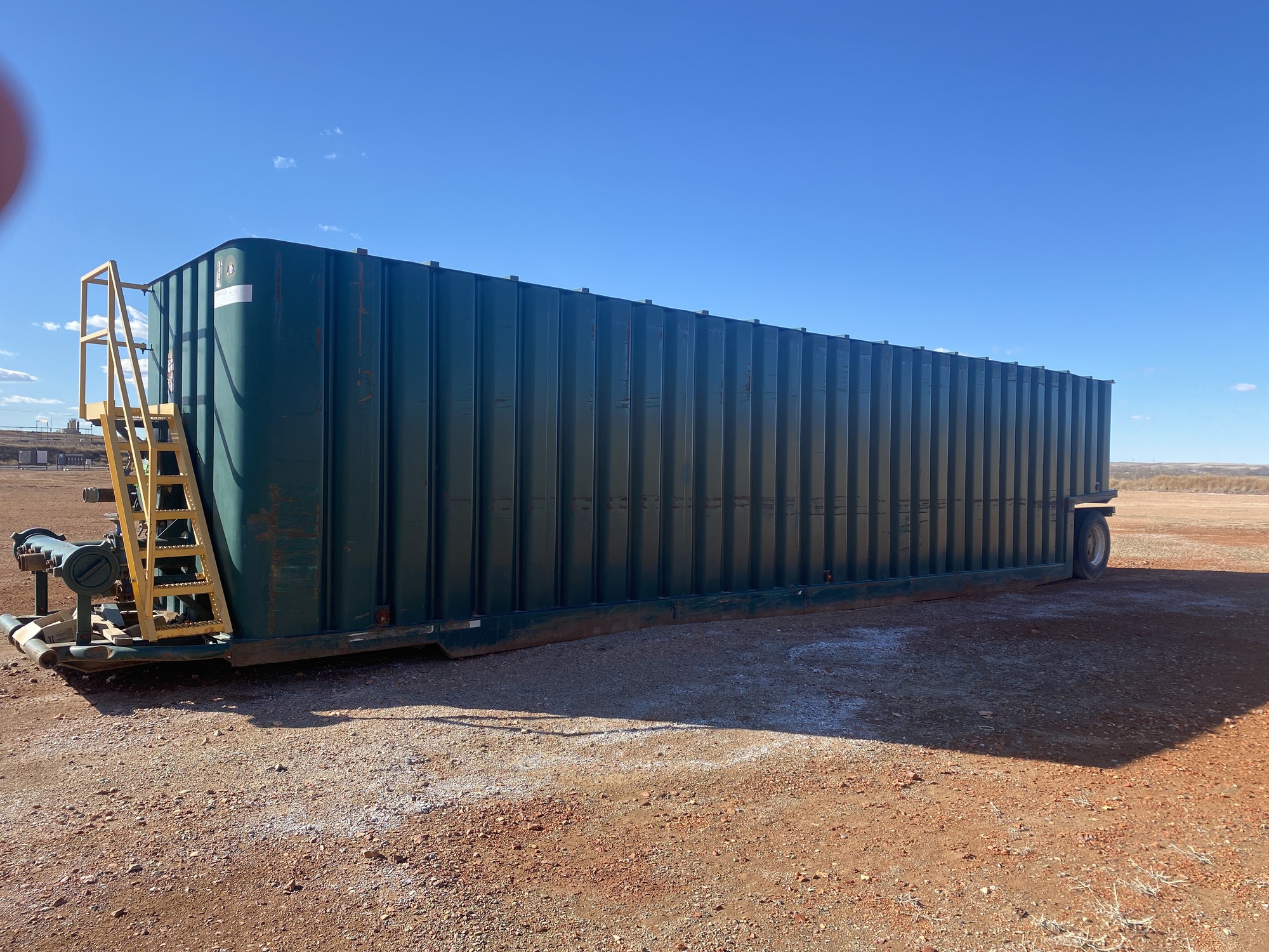 ARMOUREE - 500 BBL Frac Trailer