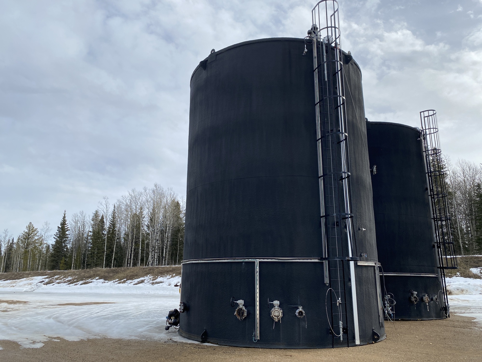 ARMOUREE - 2500 BBL 16 OZ Produced Water Tank