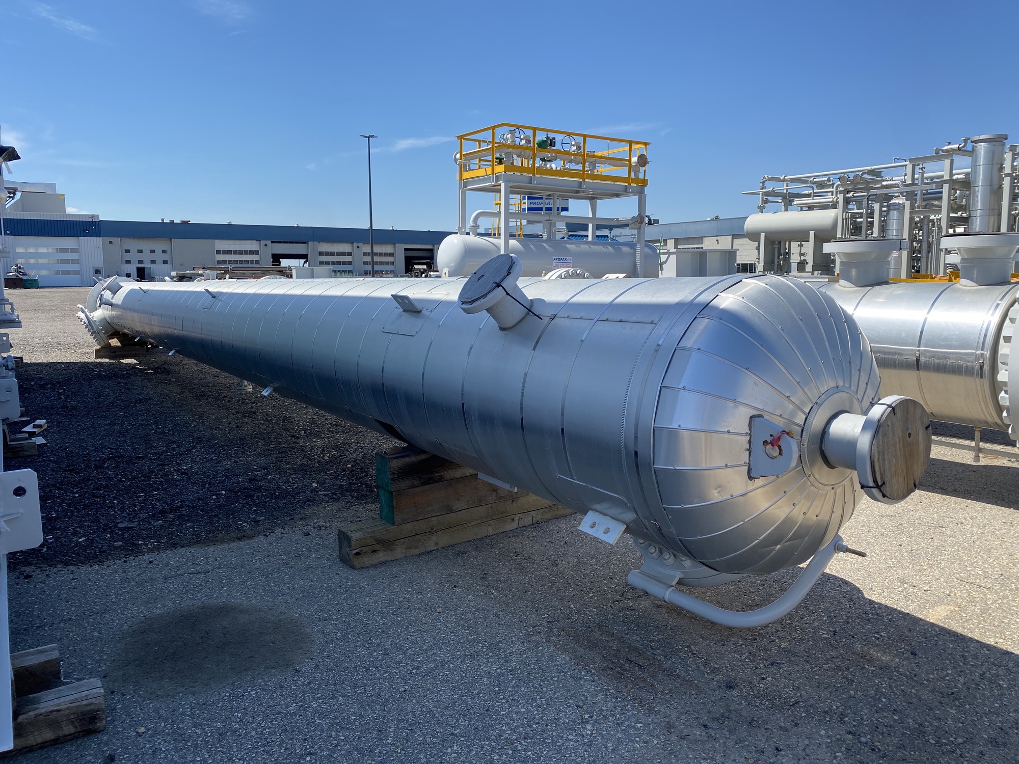 ARMOUREE - 36" x 53' 550 PSI Deethanizer Tower