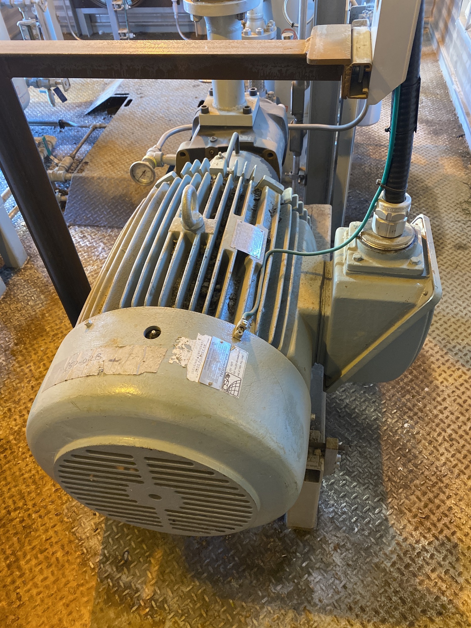 ARMOUREE - TWIN 75 HP Tamrotor E25 Rotary Screw Compressor Package