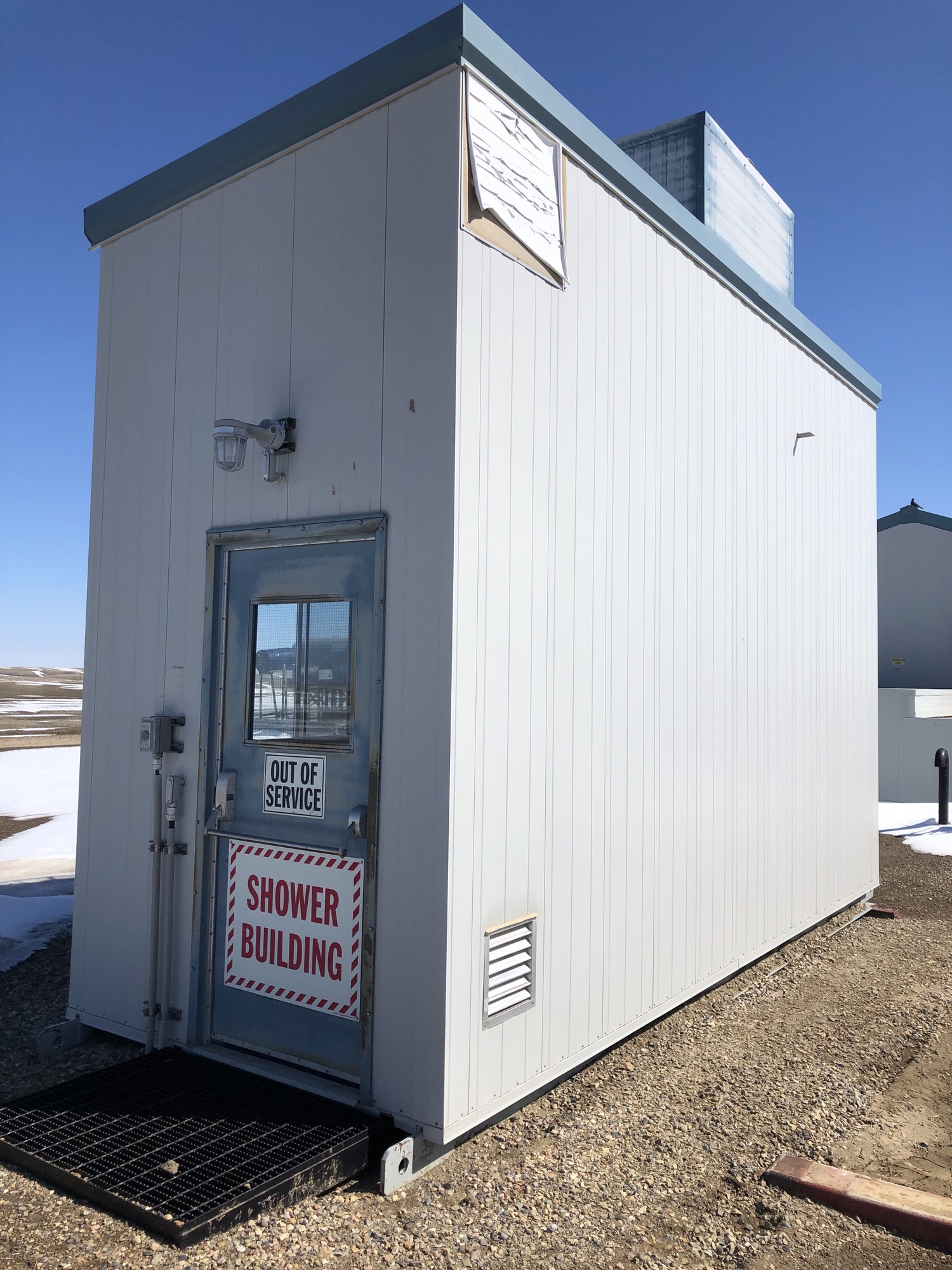 ARMOUREE - BUILDING - SHOWER